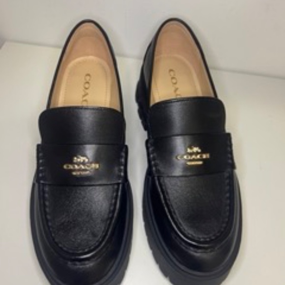Coach | Shoes | New Coach Ruthie Loafers In Black Size 55 Gold Logo And ...